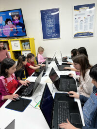 Summer Tech Camps » CodeCentral